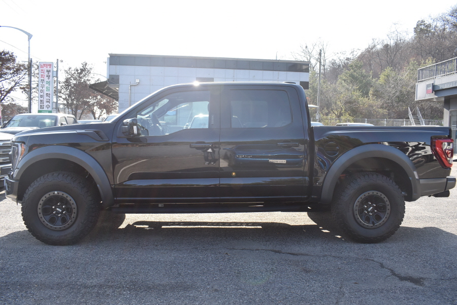 2022 NEW F-150 Raptor – RV모터스